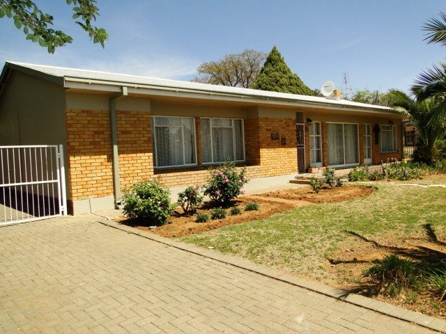 RE/MAX First