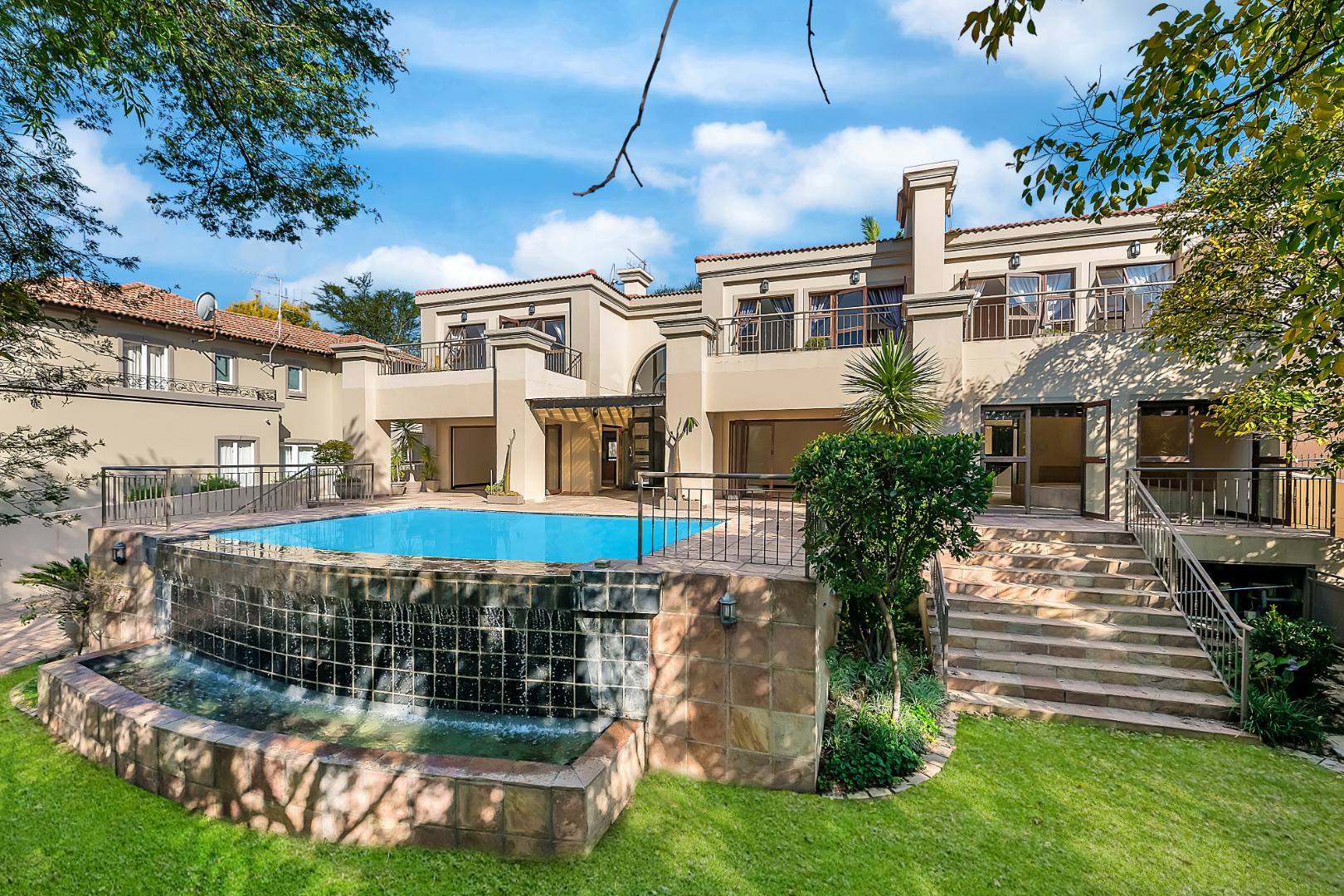 5 Bedroom House For Sale in Dainfern Valley Estate | RE/MAX™ of ...