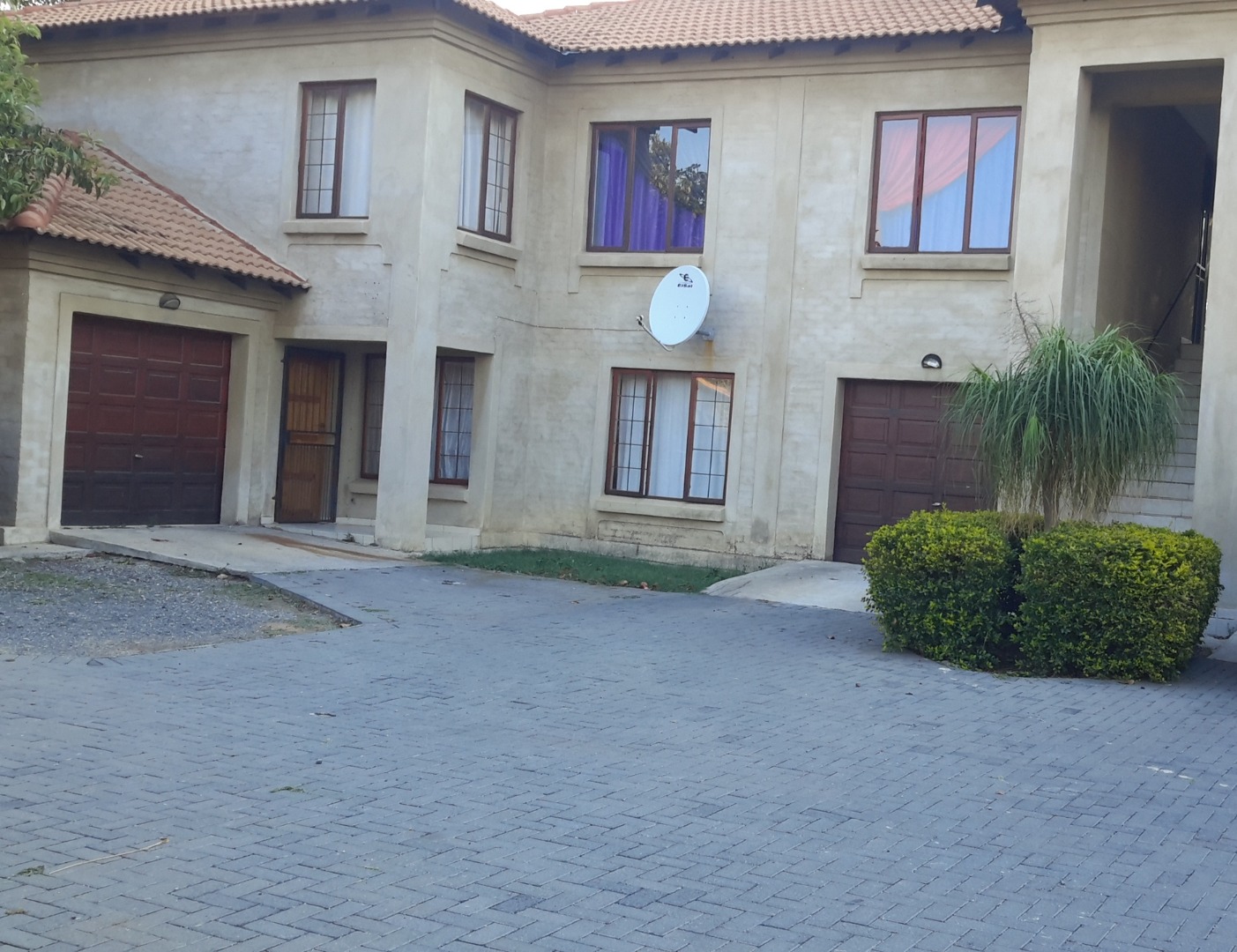 3 Bedroom Apartment / Flat For Sale in Rustenburg Central | RE/MAX™ of ...