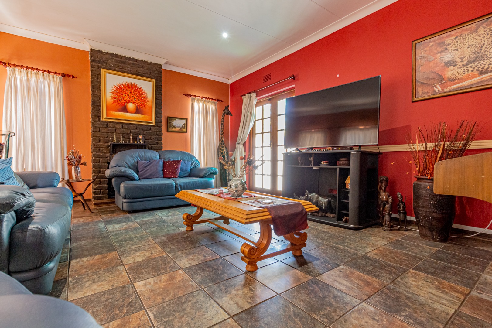 4 Bedroom House For Sale in Silverfields | RE/MAX™ of Southern Africa