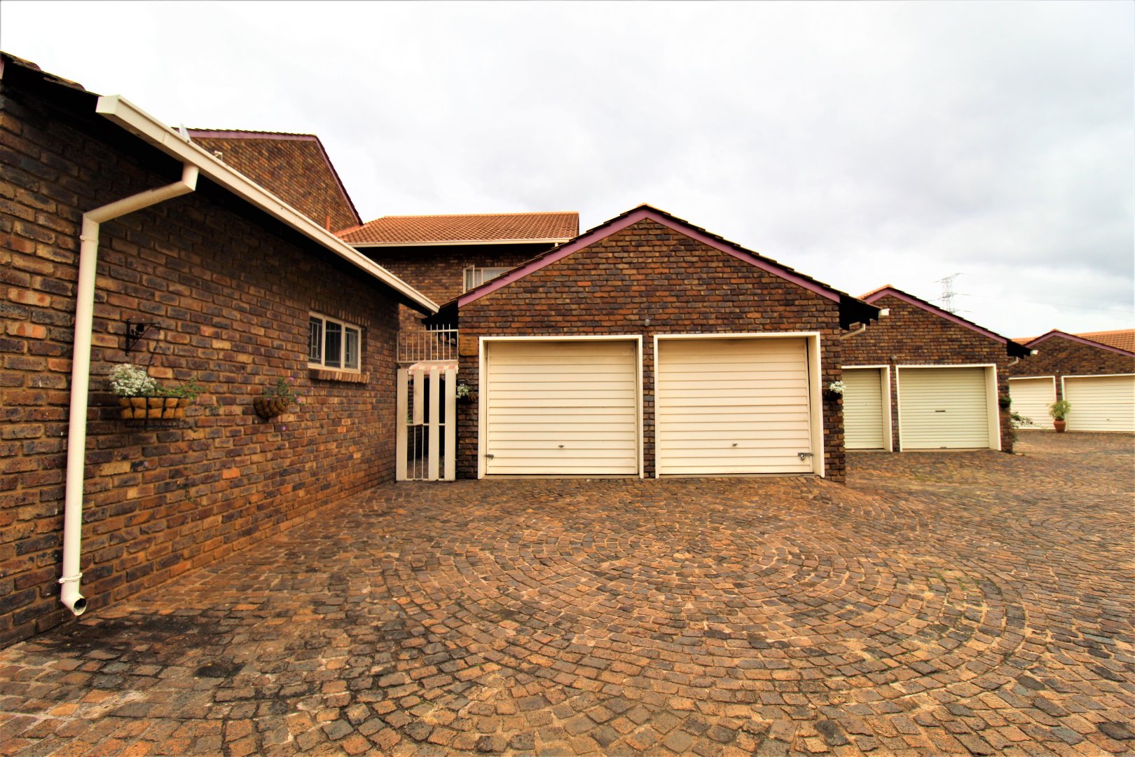 Apartments and houses to rent in Elarduspark, Pretoria | RE/MAX