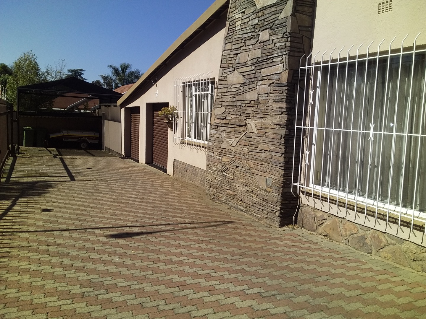4 Bedroom House For Sale in Randhart | RE/MAX™ of Southern Africa