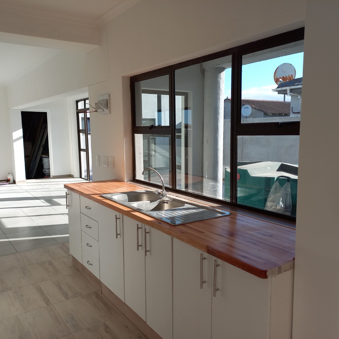 10 Bedroom House For Sale in Strandfontein Village | RE/MAX™ of ...