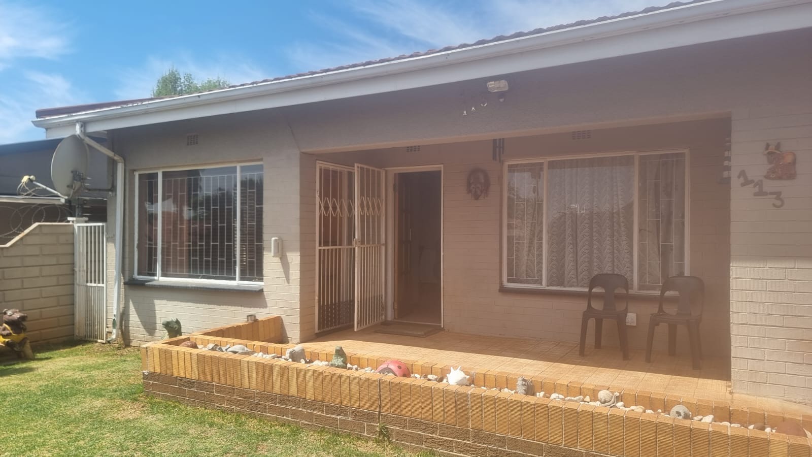 3 Bedroom House For Sale in Randgate | RE/MAX™ of Southern Africa
