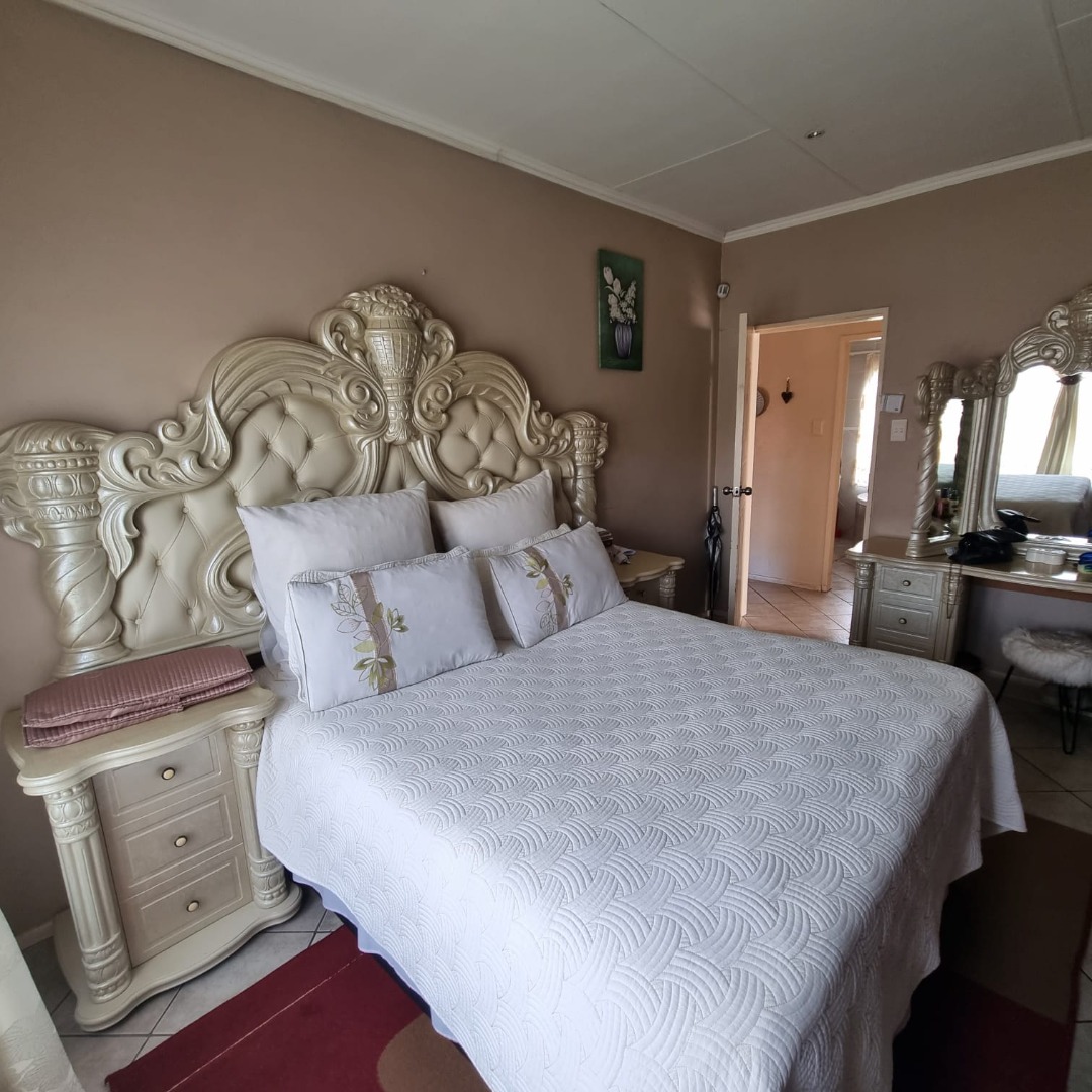 3 Bedroom House For Sale in Fochville by RE/MAX